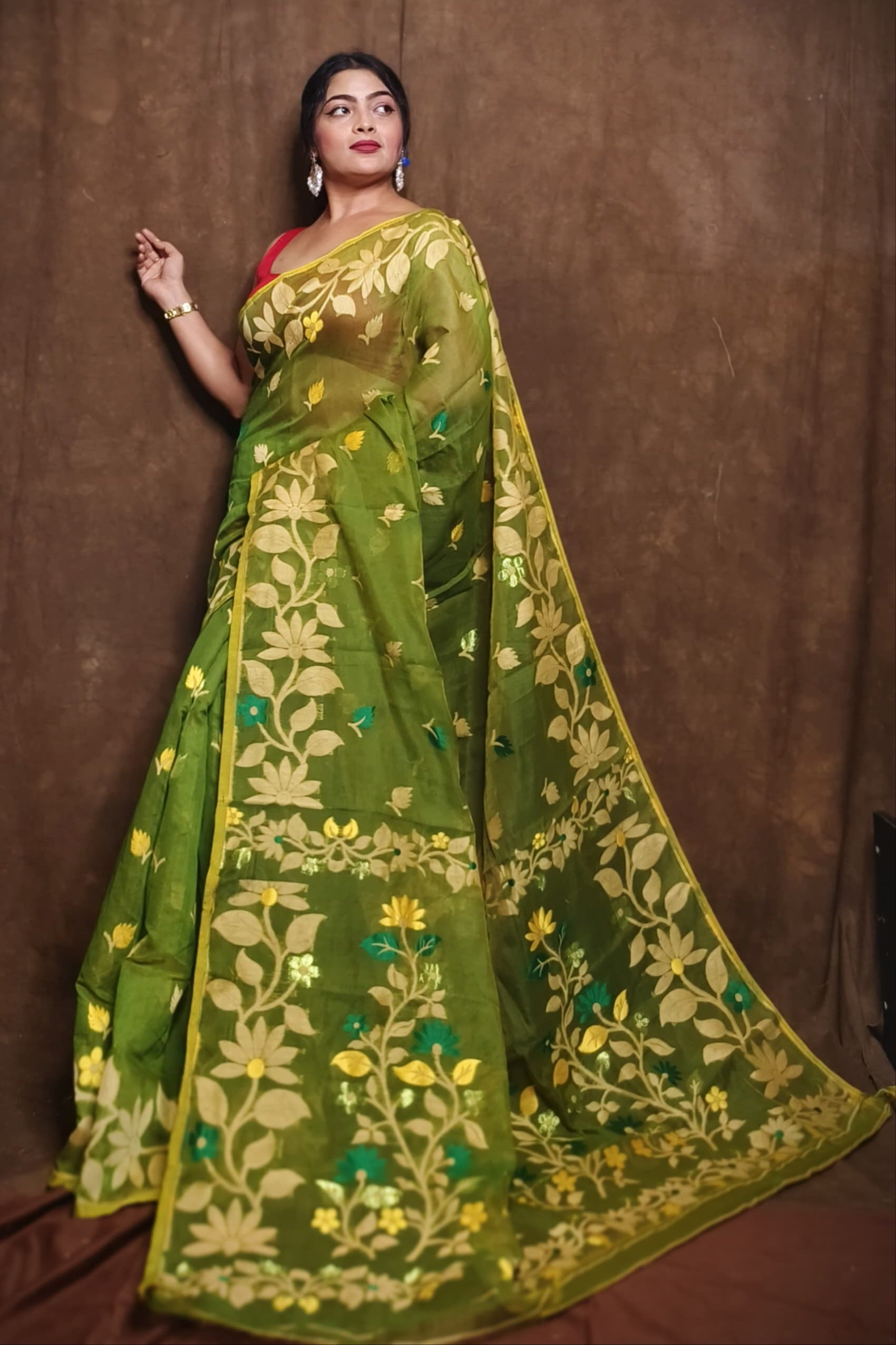 Ranga Roop Dhakai Jamdani Saree – Monamaar