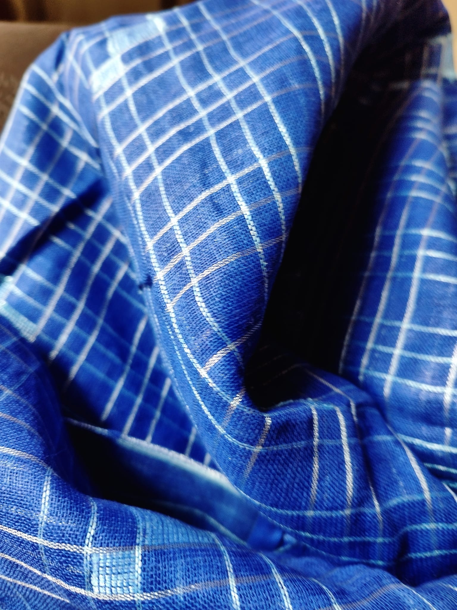 Pure Handwoven Linen Saree – Monamaar